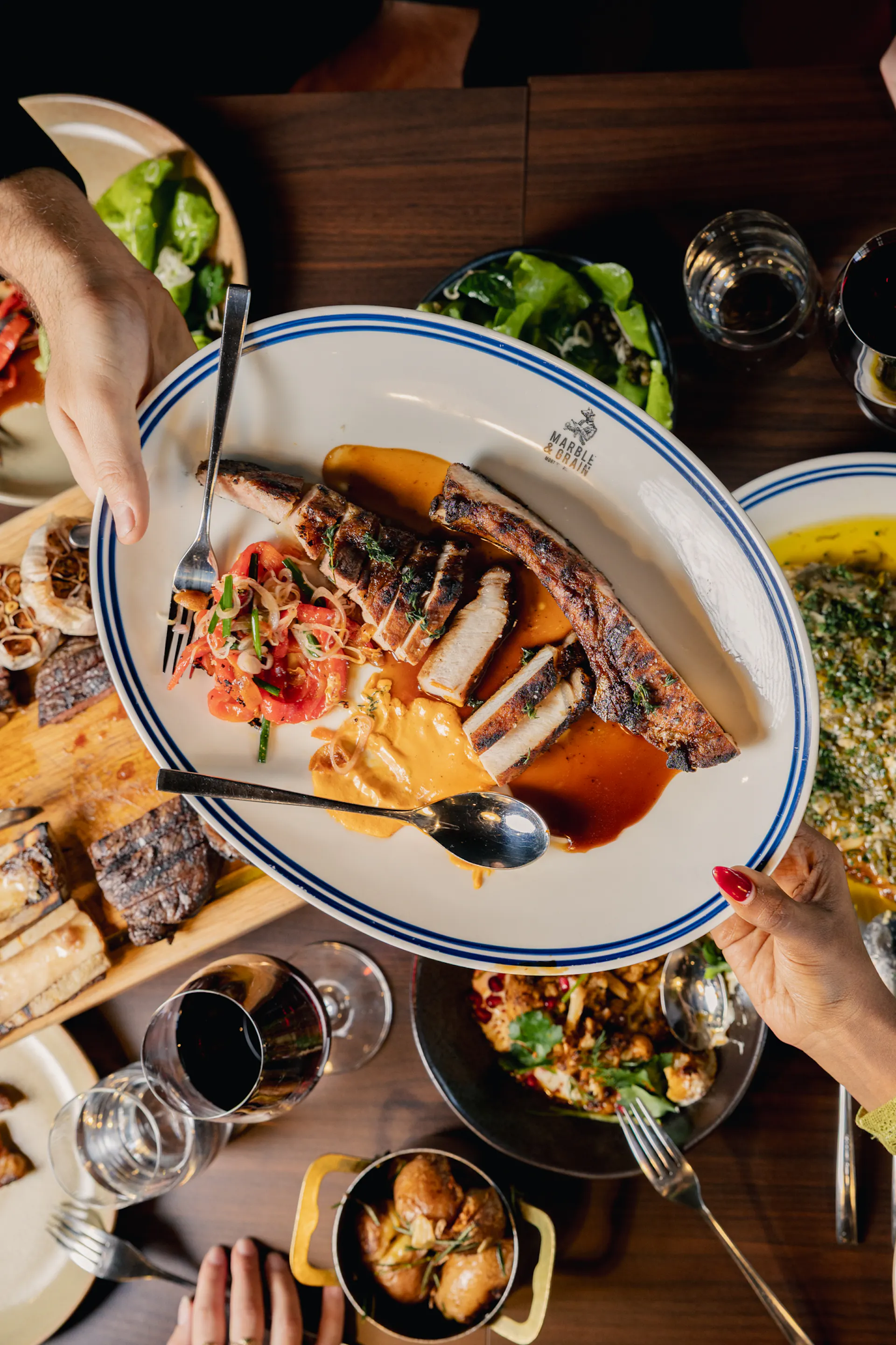 Canberra Steakhouse Restaurant Dining | Avenue Hotel